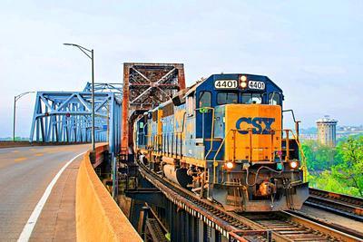 Free Downloadable CSX Transportation (CSXT) GP40-2 Train Puzzle
